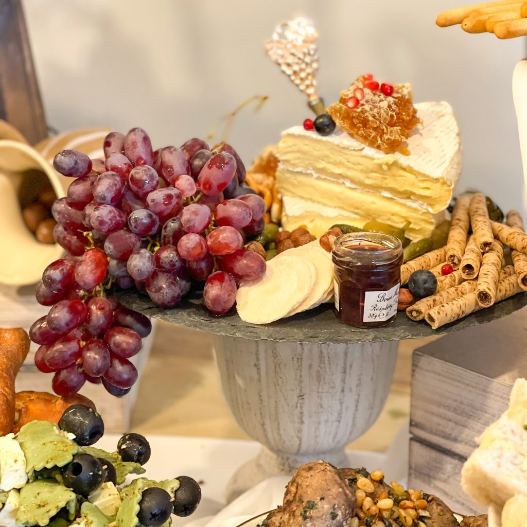 Premium Luxe Table – Gourmet Graze